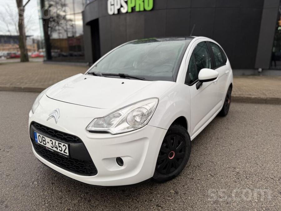 White Citroen C3 2010 in Riga, with an engine capacity of 1.40 L and mileage of 0 thousand km for 1590 €, photo 1 on AUTOMOTO.COM.LV
