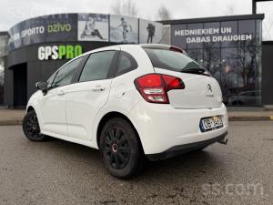 White Citroen C3 2010 in Riga, with an engine capacity of 1.40 L and mileage of 0 thousand km for 1590 €, photo 6 on AUTOMOTO.COM.LV