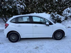 Balts Citroen C3 2011 Viļņa, ar dzinēja tilpumu 1.40 L un nobraukumu 305 tūkst. km par 2700 €, foto 3 vietnē AUTOMOTO.COM.LV