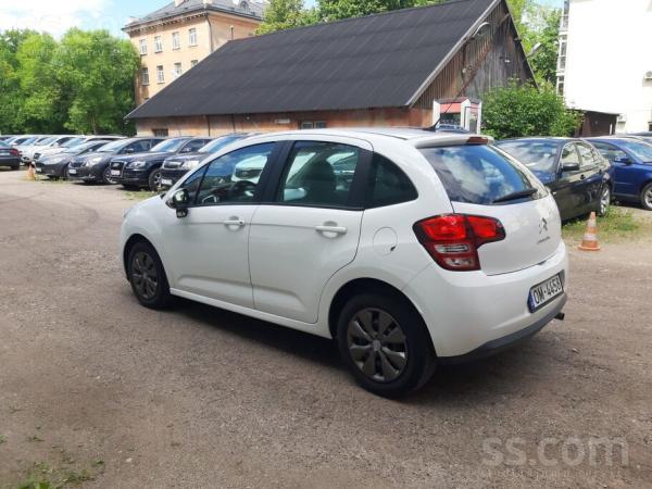 White Citroen C3 2012 in Daugavpils, with an engine capacity of 1.40 L and mileage of 0 thousand km for 4100 €, photo 10 on AUTOMOTO.COM.LV