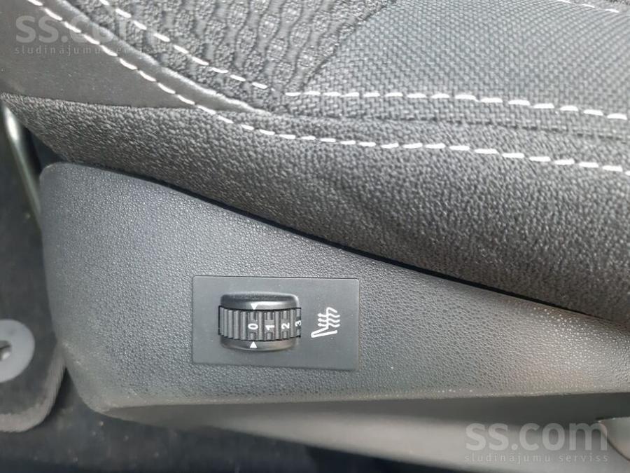 Balts Citroen C3 2012 Daugavpils, ar dzinēja tilpumu 1.40 L un nobraukumu 0 tūkst. km par 4100 €, foto 14 vietnē AUTOMOTO.COM.LV