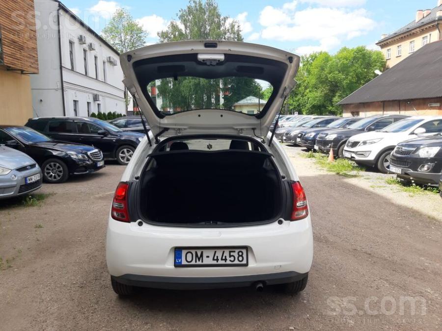 Balts Citroen C3 2012 Daugavpils, ar dzinēja tilpumu 1.40 L un nobraukumu 0 tūkst. km par 4100 €, foto 26 vietnē AUTOMOTO.COM.LV