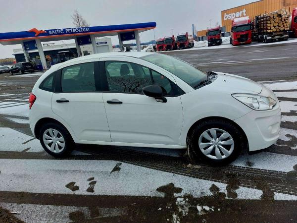 Balts Citroen C3 2013 Klaipėda, ar dzinēja tilpumu 1.40 L un nobraukumu 273 tūkst. km par 3200 €, foto 6 vietnē AUTOMOTO.COM.LV