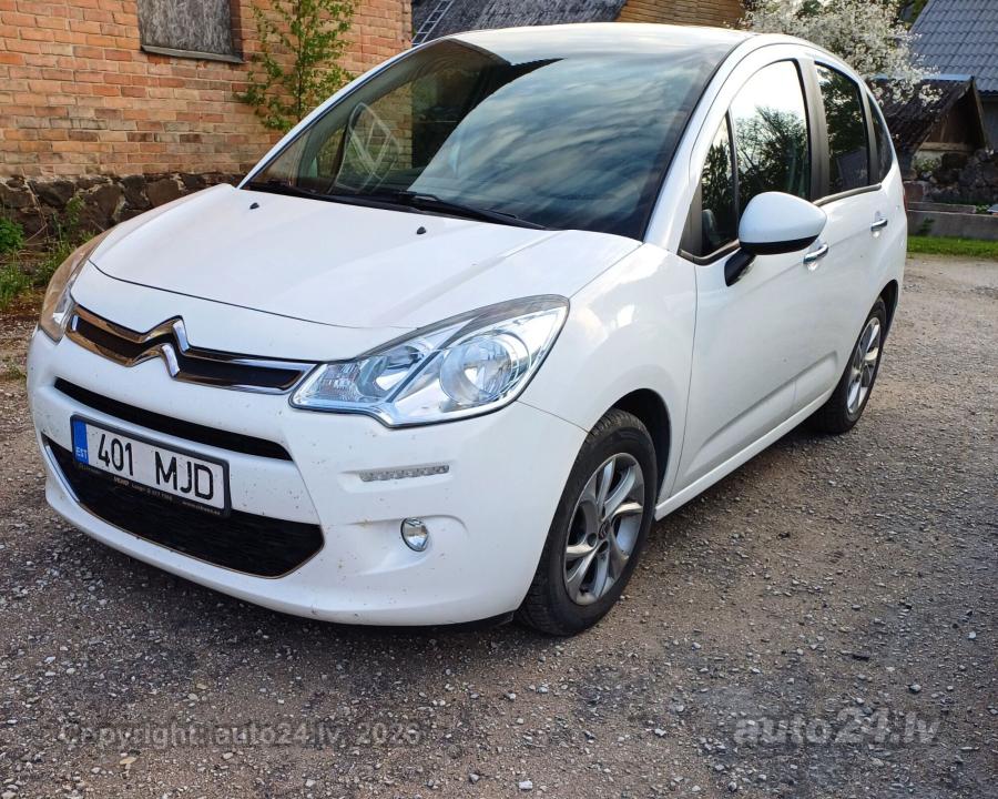 Balts Citroen C3 2013 Jegeva, ar dzinēja tilpumu 1.20 L un nobraukumu 150 tūkst. km par 3900 €, foto 1 vietnē AUTOMOTO.COM.LV