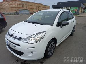 White Citroen C3 2014 in Riga, with an engine capacity of 1.00 L and mileage of 107 thousand km for 3990 €, photo  on AUTOMOTO.COM.LV
