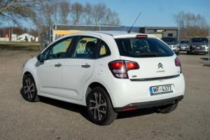 White Citroen C3 2014 in Liepaja, with an engine capacity of 1.40 L and mileage of 165 thousand km for 5500 €, photo 3 on AUTOMOTO.COM.LV