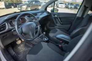 White Citroen C3 2014 in Liepaja, with an engine capacity of 1.40 L and mileage of 165 thousand km for 5500 €, photo 10 on AUTOMOTO.COM.LV