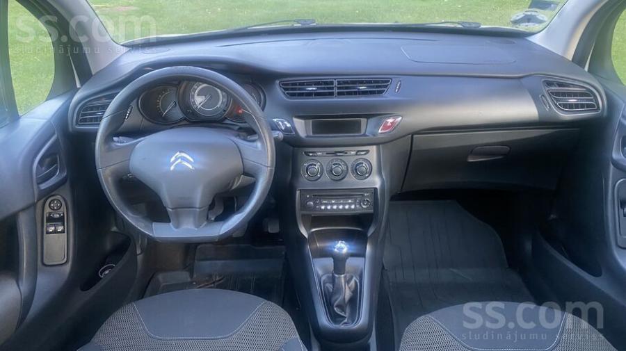 White Citroen C3 2016 in Riga, with an engine capacity of 1.00 L and mileage of 0 thousand km for 2999 €, photo 11 on AUTOMOTO.COM.LV