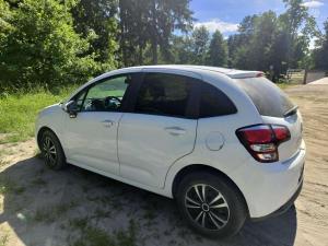 White Citroen C3 2016 in Silute, with an engine capacity of 1.56 L and mileage of 106 thousand km for 4300 €, photo  on AUTOMOTO.COM.LV