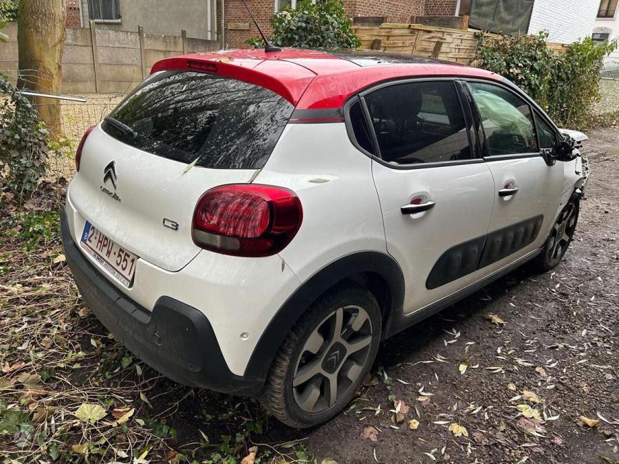 Balts Citroen C3 2017 Šauļi, ar dzinēja tilpumu 1.20 L un nobraukumu 46 tūkst. km par 3800 €, foto 4 vietnē AUTOMOTO.COM.LV