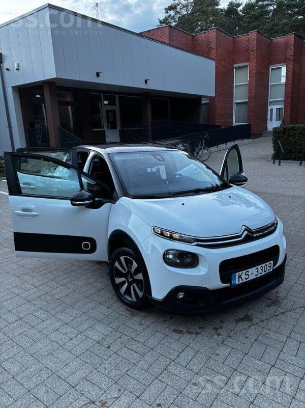 White Citroen C3 2017 in Tukums, with an engine capacity of 1.20 L and mileage of 217 thousand km for 5800 €, photo 3 on AUTOMOTO.COM.LV