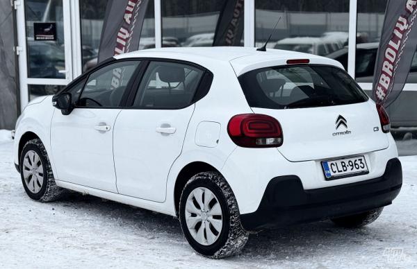White Citroen C3 2018 in Radviliskis, with an engine capacity of 1.20 L and mileage of 87 thousand km for 5695 €, photo 9 on AUTOMOTO.COM.LV