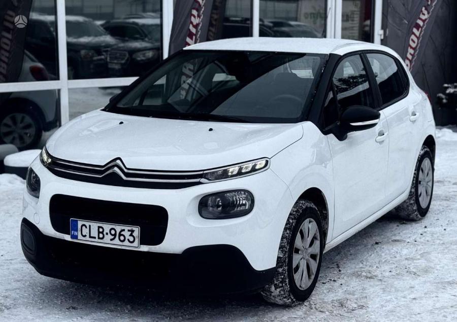 White Citroen C3 2018 in Radviliskis, with an engine capacity of 1.20 L and mileage of 87 thousand km for 5695 €, photo 5 on AUTOMOTO.COM.LV