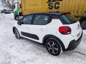 White Citroen C3 2018 in Taurage, with an engine capacity of 1.20 L and mileage of 113 thousand km for 4600 €, photo 3 on AUTOMOTO.COM.LV