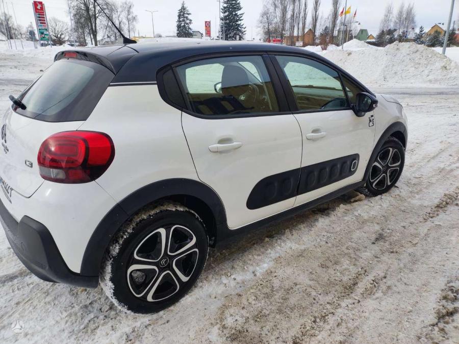White Citroen C3 2018 in Taurage, with an engine capacity of 1.20 L and mileage of 113 thousand km for 4600 €, photo 5 on AUTOMOTO.COM.LV