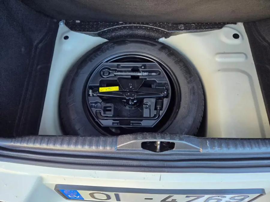 Balts Citroen C3 2018 Jelgava, ar dzinēja tilpumu 1.20 L un nobraukumu 153 tūkst. km par 6300 €, foto 18 vietnē AUTOMOTO.COM.LV