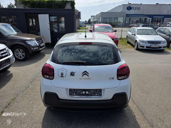 White Citroen C3 2018 in Siauliai, with an engine capacity of 1.20 L and mileage of 130 thousand km for 5900 €, photo 6 on AUTOMOTO.COM.LV