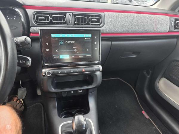 White Citroen C3 2018 in Siauliai, with an engine capacity of 1.20 L and mileage of 130 thousand km for 5900 €, photo 9 on AUTOMOTO.COM.LV