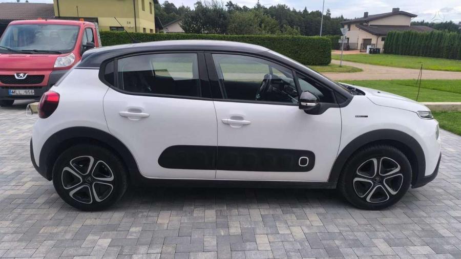 Balts Citroen C3 2018 Tauragė, ar dzinēja tilpumu 1.20 L un nobraukumu 100 tūkst. km par 5450 €, foto 9 vietnē AUTOMOTO.COM.LV