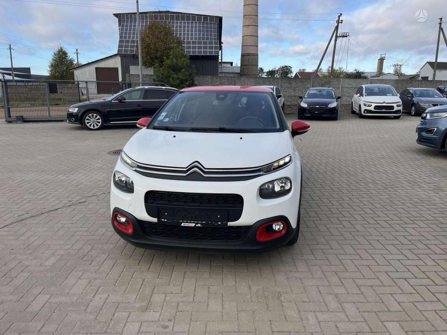 White Citroen C3 2018 in Taurage, with an engine capacity of 1.20 L and mileage of 205 thousand km for 4200 €, photo 5 on AUTOMOTO.COM.LV