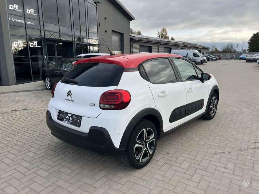 White Citroen C3 2018 in Taurage, with an engine capacity of 1.20 L and mileage of 205 thousand km for 4200 €, photo 9 on AUTOMOTO.COM.LV