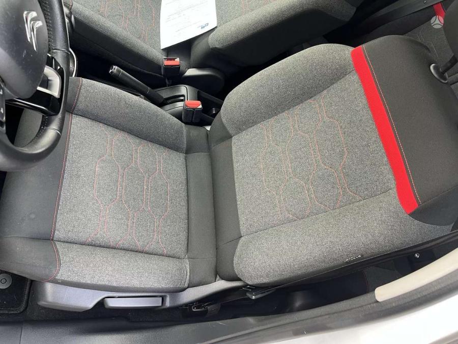 White Citroen C3 2018 in Taurage, with an engine capacity of 1.20 L and mileage of 205 thousand km for 4200 €, photo 17 on AUTOMOTO.COM.LV