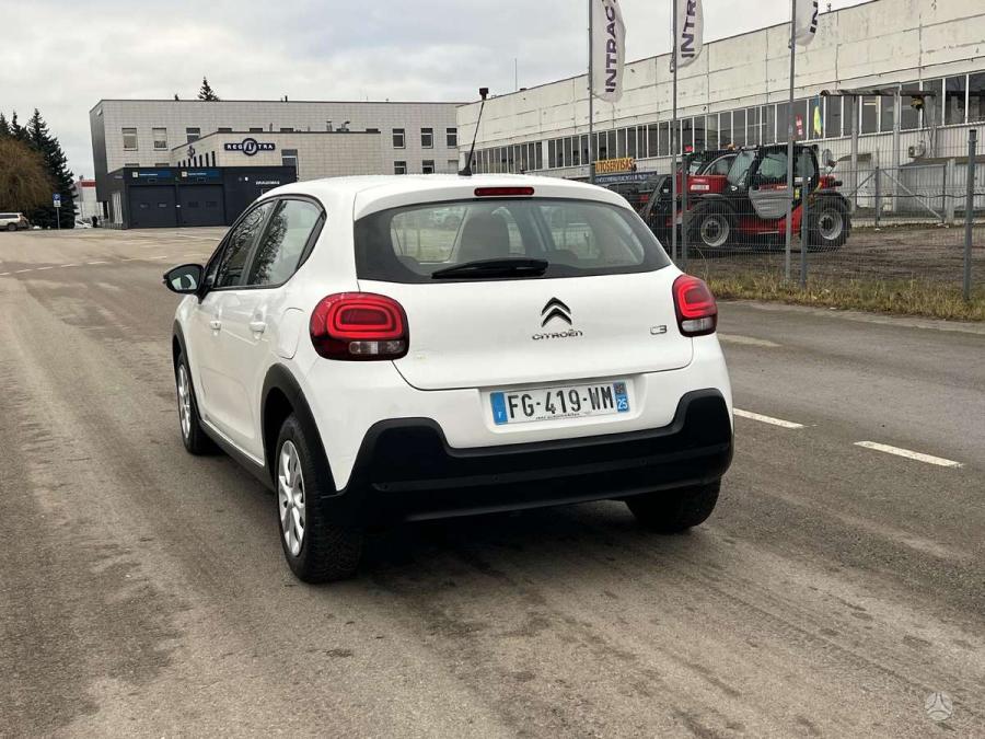 White Citroen C3 2019 in Panevezys, with an engine capacity of 1.50 L and mileage of 187 thousand km for 5990 €, photo 7 on AUTOMOTO.COM.LV