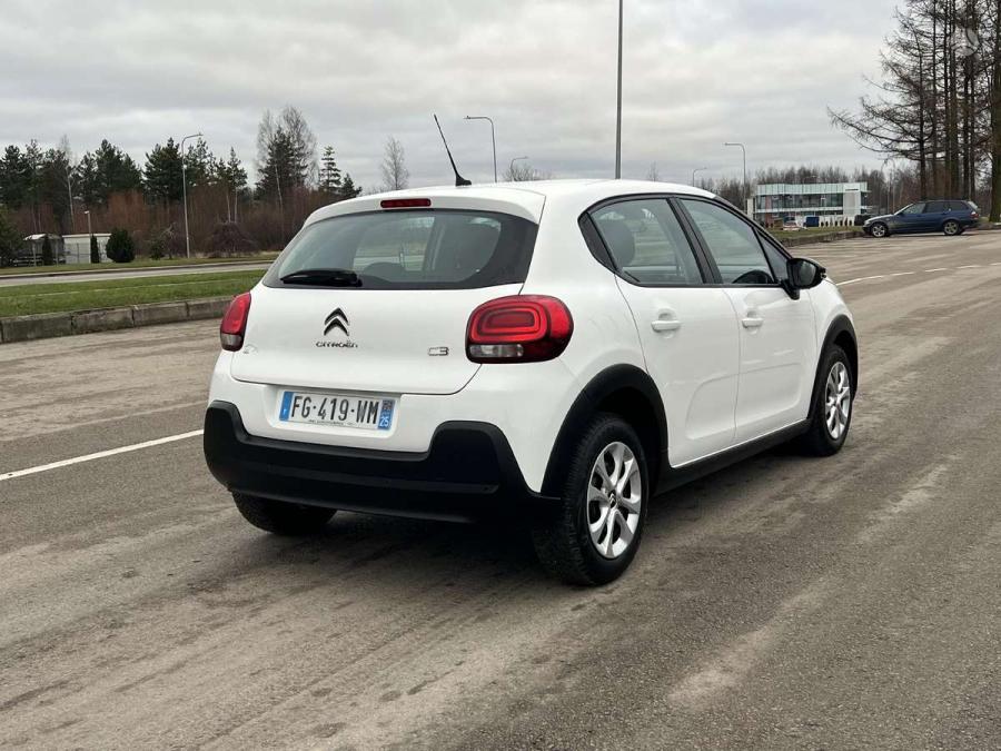 White Citroen C3 2019 in Panevezys, with an engine capacity of 1.50 L and mileage of 187 thousand km for 5990 €, photo 10 on AUTOMOTO.COM.LV