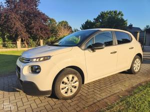 White Citroen C3 2019 in Jonava, with an engine capacity of 1.20 L and mileage of 41 thousand km for 5900 €, photo 3 on AUTOMOTO.COM.LV