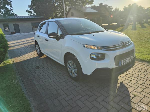 White Citroen C3 2019 in Jonava, with an engine capacity of 1.20 L and mileage of 41 thousand km for 5900 €, photo 4 on AUTOMOTO.COM.LV