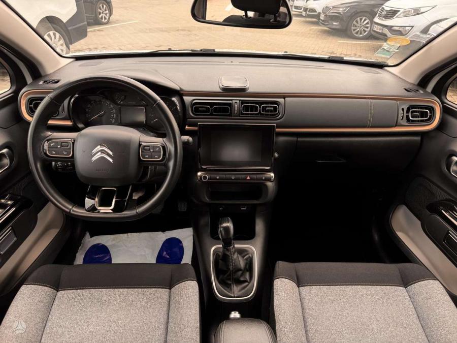White Citroen C3 2019 in Taurage, with an engine capacity of 1.50 L and mileage of 240 thousand km for 5900 €, photo 11 on AUTOMOTO.COM.LV