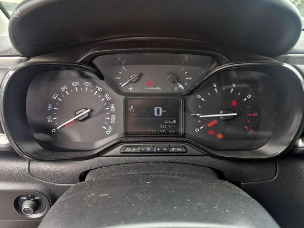 White Citroen C3 2019 in Klaipeda, with an engine capacity of 1.20 L and mileage of 74 thousand km for 5900 €, photo 7 on AUTOMOTO.COM.LV