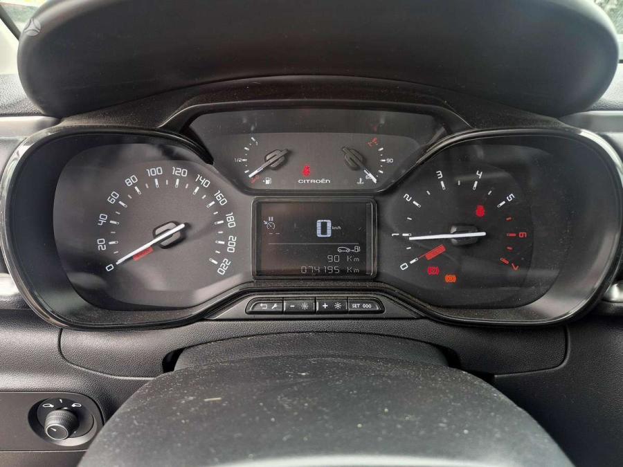 Balts Citroen C3 2019 Klaipėda, ar dzinēja tilpumu 1.20 L un nobraukumu 74 tūkst. km par 5900 €, foto 8 vietnē AUTOMOTO.COM.LV