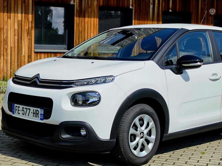 White Citroen C3 2019 in Taurage, with an engine capacity of 1.20 L and mileage of 74 thousand km for 5700 €, photo 10 on AUTOMOTO.COM.LV