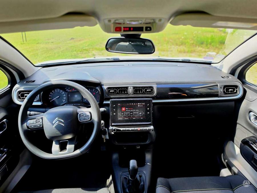 White Citroen C3 2019 in Taurage, with an engine capacity of 1.20 L and mileage of 74 thousand km for 5700 €, photo 16 on AUTOMOTO.COM.LV