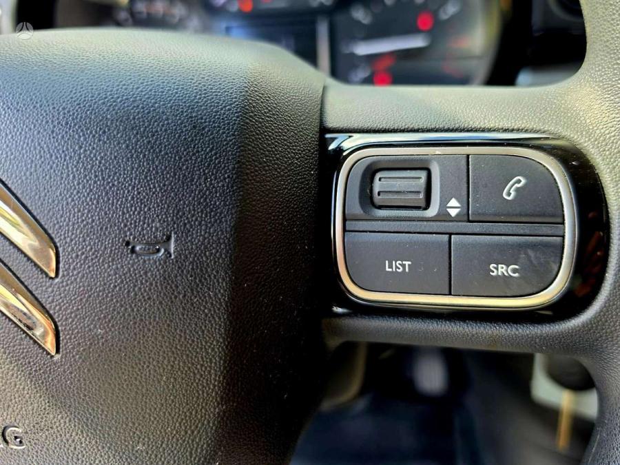White Citroen C3 2019 in Taurage, with an engine capacity of 1.20 L and mileage of 74 thousand km for 5700 €, photo 21 on AUTOMOTO.COM.LV