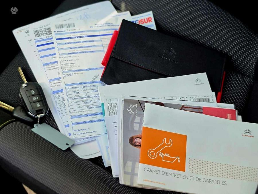 White Citroen C3 2019 in Taurage, with an engine capacity of 1.20 L and mileage of 74 thousand km for 5700 €, photo 25 on AUTOMOTO.COM.LV
