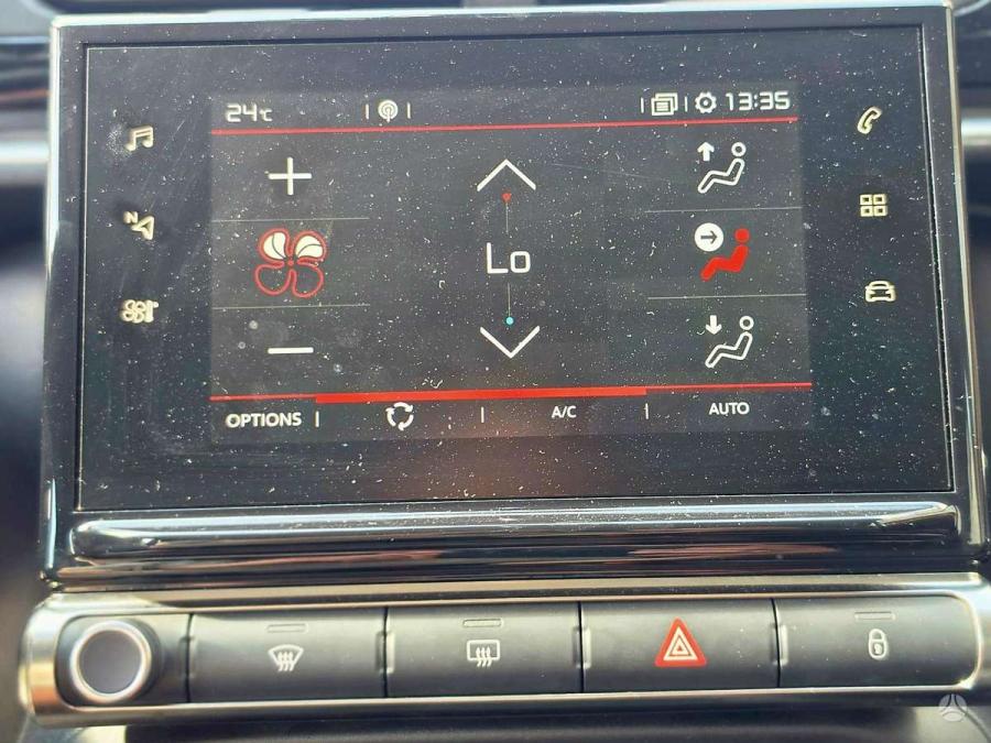 White Citroen C3 2019 in Taurage, with an engine capacity of 1.20 L and mileage of 74 thousand km for 5700 €, photo 31 on AUTOMOTO.COM.LV