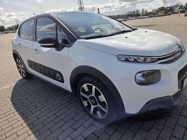 Белый Ситроен С3 2019 в Мариямполе, объемом двигателя 1.20 л и пробегом 115 тыс. км за 7950 €, фото 3 на AUTOMOTO.COM.LV