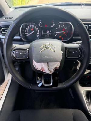 White Citroen C3 2019 in Kaunas, with an engine capacity of 1.20 L and mileage of 16 thousand km for 5900 €, photo 15 on AUTOMOTO.COM.LV