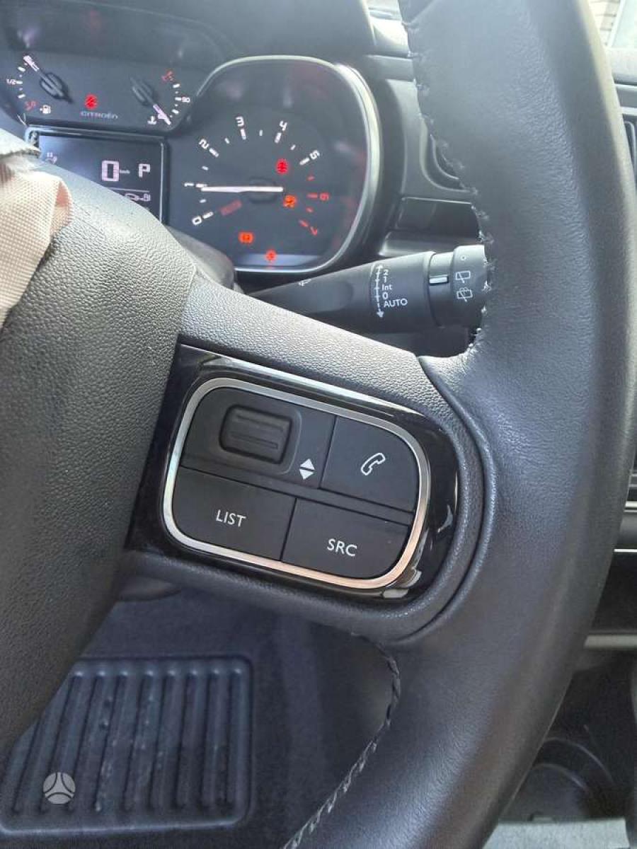 White Citroen C3 2019 in Kaunas, with an engine capacity of 1.20 L and mileage of 16 thousand km for 5900 €, photo 16 on AUTOMOTO.COM.LV