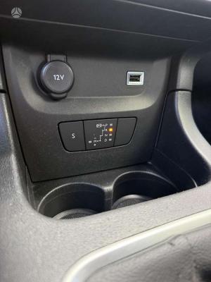White Citroen C3 2019 in Kaunas, with an engine capacity of 1.20 L and mileage of 16 thousand km for 5900 €, photo 20 on AUTOMOTO.COM.LV