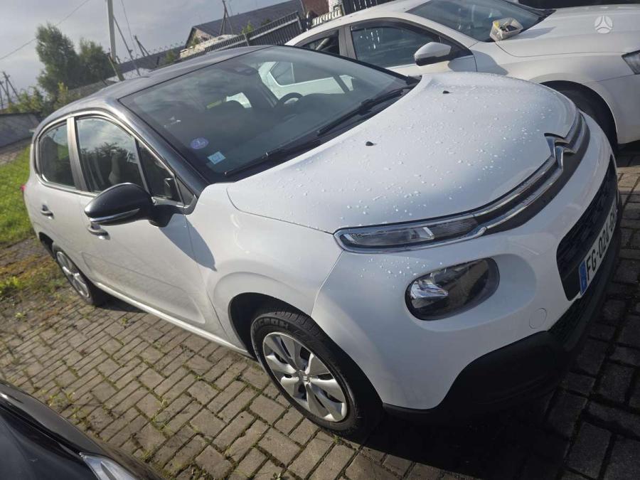 White Citroen C3 2019 in Taurage, with an engine capacity of 1.20 L and mileage of 54 thousand km for 4450 €, photo 1 on AUTOMOTO.COM.LV