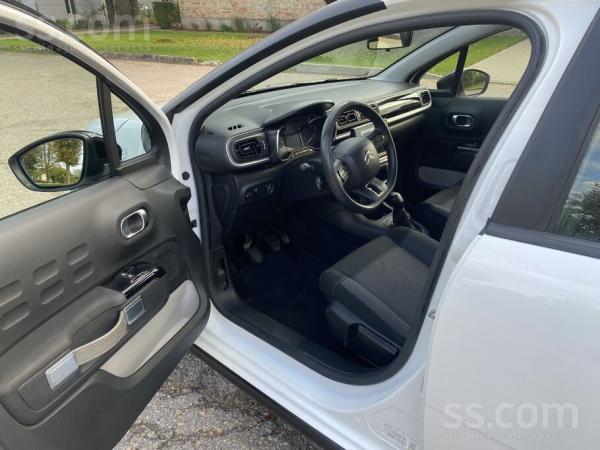 White Citroen C3 2019 in Saldus, with an engine capacity of 1.50 L and mileage of 172 thousand km for 5995 €, photo 8 on AUTOMOTO.COM.LV