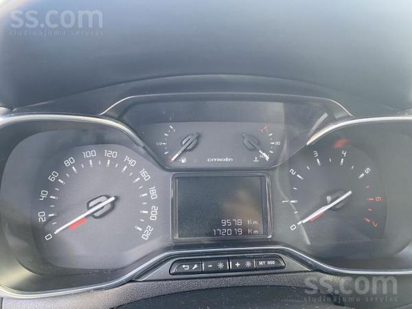 White Citroen C3 2019 in Saldus, with an engine capacity of 1.50 L and mileage of 172 thousand km for 5995 €, photo 9 on AUTOMOTO.COM.LV