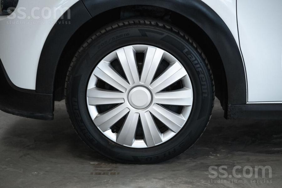 Balts Citroen C3 2019 Rīga, ar dzinēja tilpumu 1.20 L un nobraukumu 79 tūkst. km par 6990 €, foto 20 vietnē AUTOMOTO.COM.LV