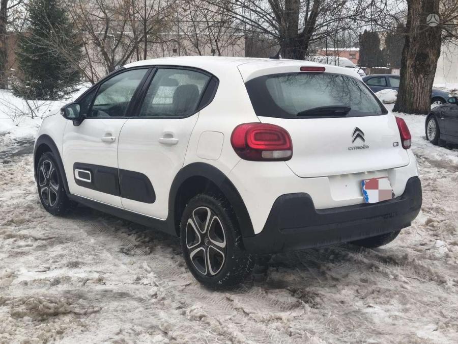White Citroen C3 2020 in Vilnius, with an engine capacity of 1.50 L and mileage of 118 thousand km for 6600 €, photo 3 on AUTOMOTO.COM.LV
