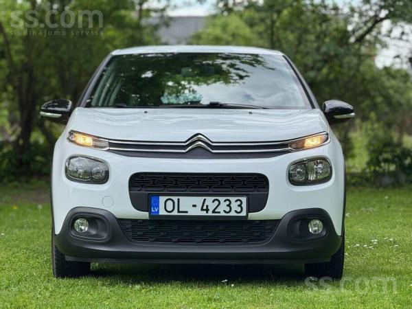 White Citroen C3 2020 in Jelgava, with an engine capacity of 1.20 L and mileage of 85 thousand km for 6999 €, photo 1 on AUTOMOTO.COM.LV