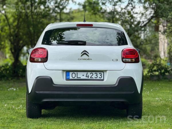 White Citroen C3 2020 in Jelgava, with an engine capacity of 1.20 L and mileage of 85 thousand km for 6999 €, photo 6 on AUTOMOTO.COM.LV