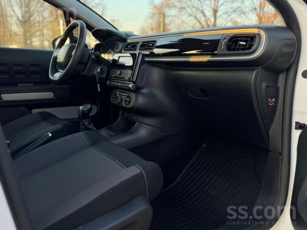 White Citroen C3 2020 in Jelgava, with an engine capacity of 1.20 L and mileage of 85 thousand km for 6999 €, photo 8 on AUTOMOTO.COM.LV